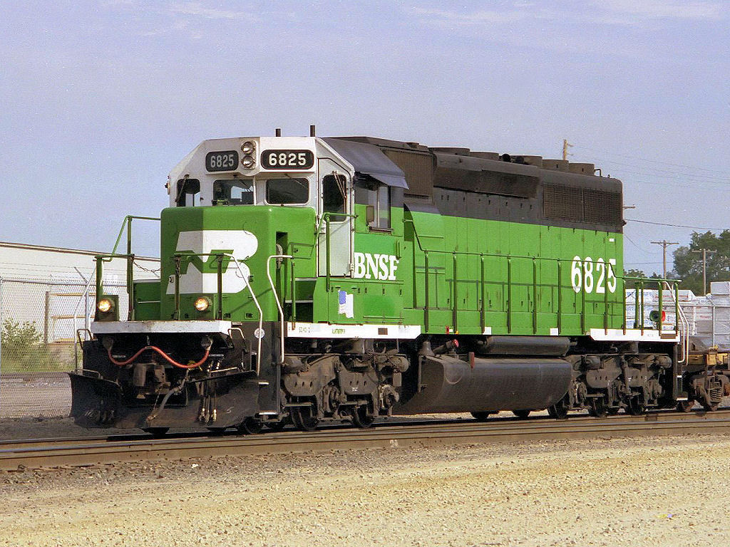 BNSF 6825